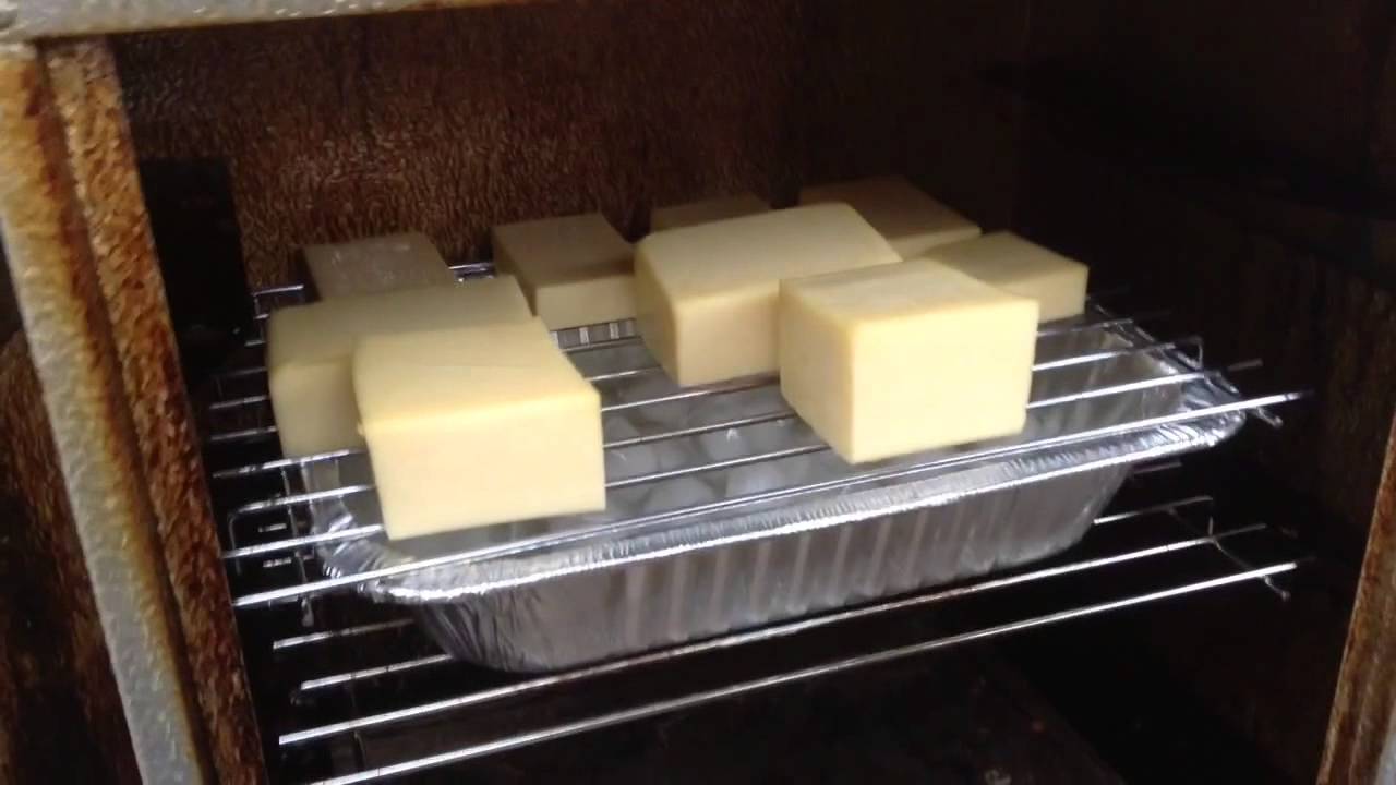 How To Smoke Cheese In An Electric Smoker [Masterbuilt Recipe] - Grill ...